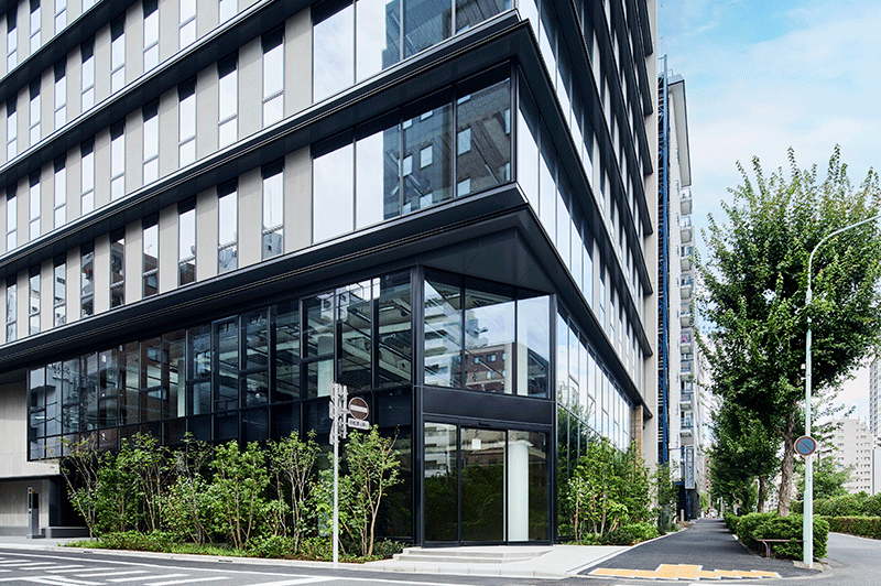 ＜中央区のオフィスビル＞築地PREX｜住友商事のオフィスビル PREX～チームを強くするオフィス～